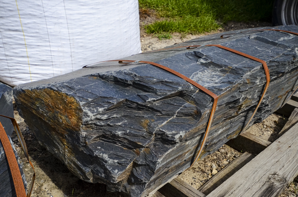 Boulders & Flagstone – J.S.J. Unlimited, LLC.